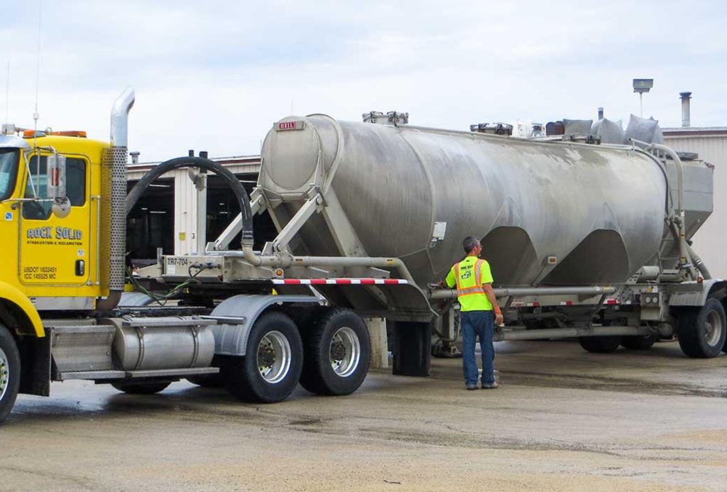 dry bulk tanks Archives - Quality Carriers